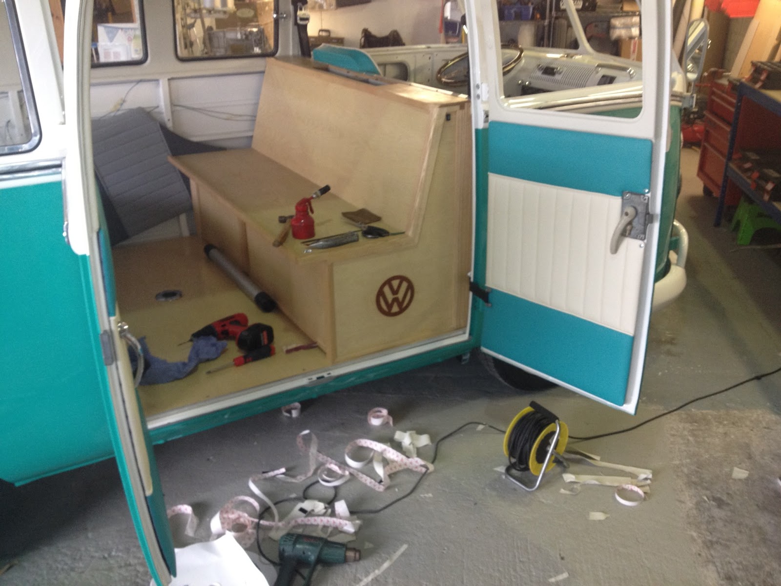 Colin Rouse Auto Trim Cornwall: Vw split screen complete re-trim
