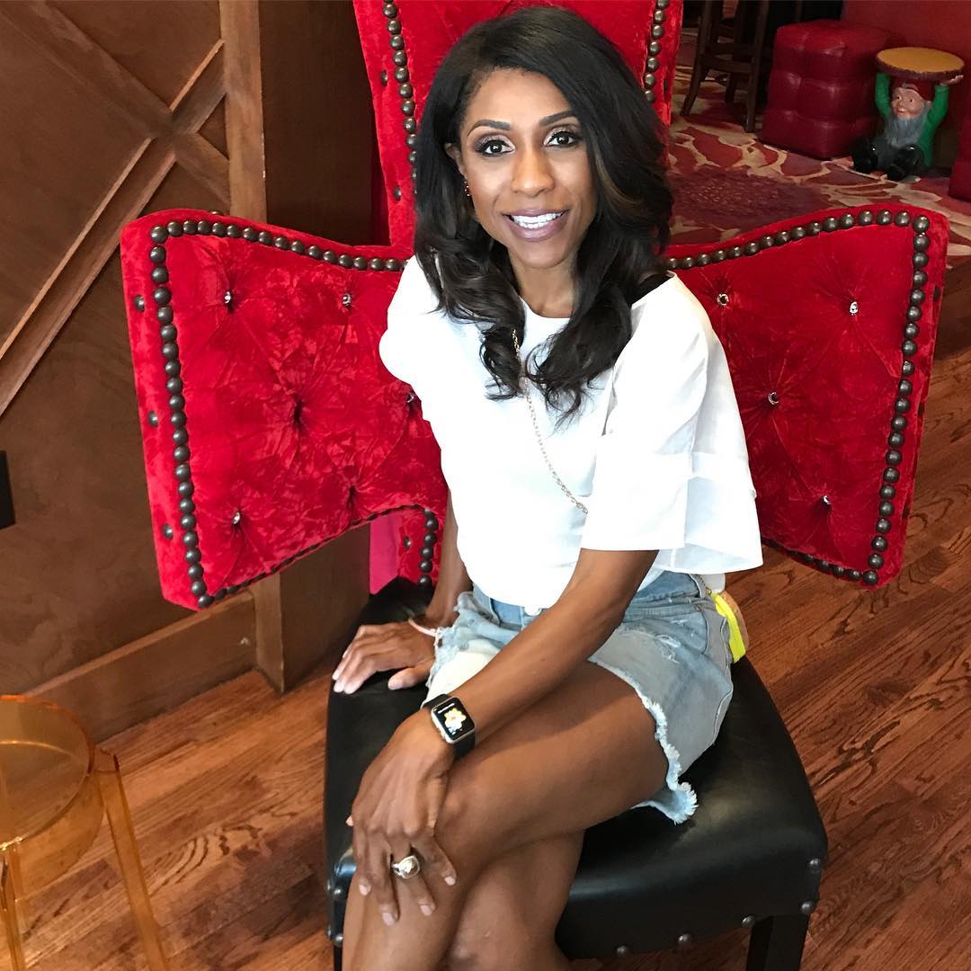 Dr. Jackie Walters Does Flashback Post About Relaxer and Users Debate!