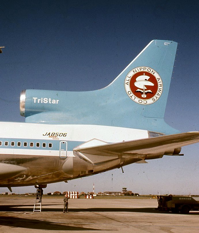 Beyond The Blue Horizon: Lockheed's L-1011 "Tristar"