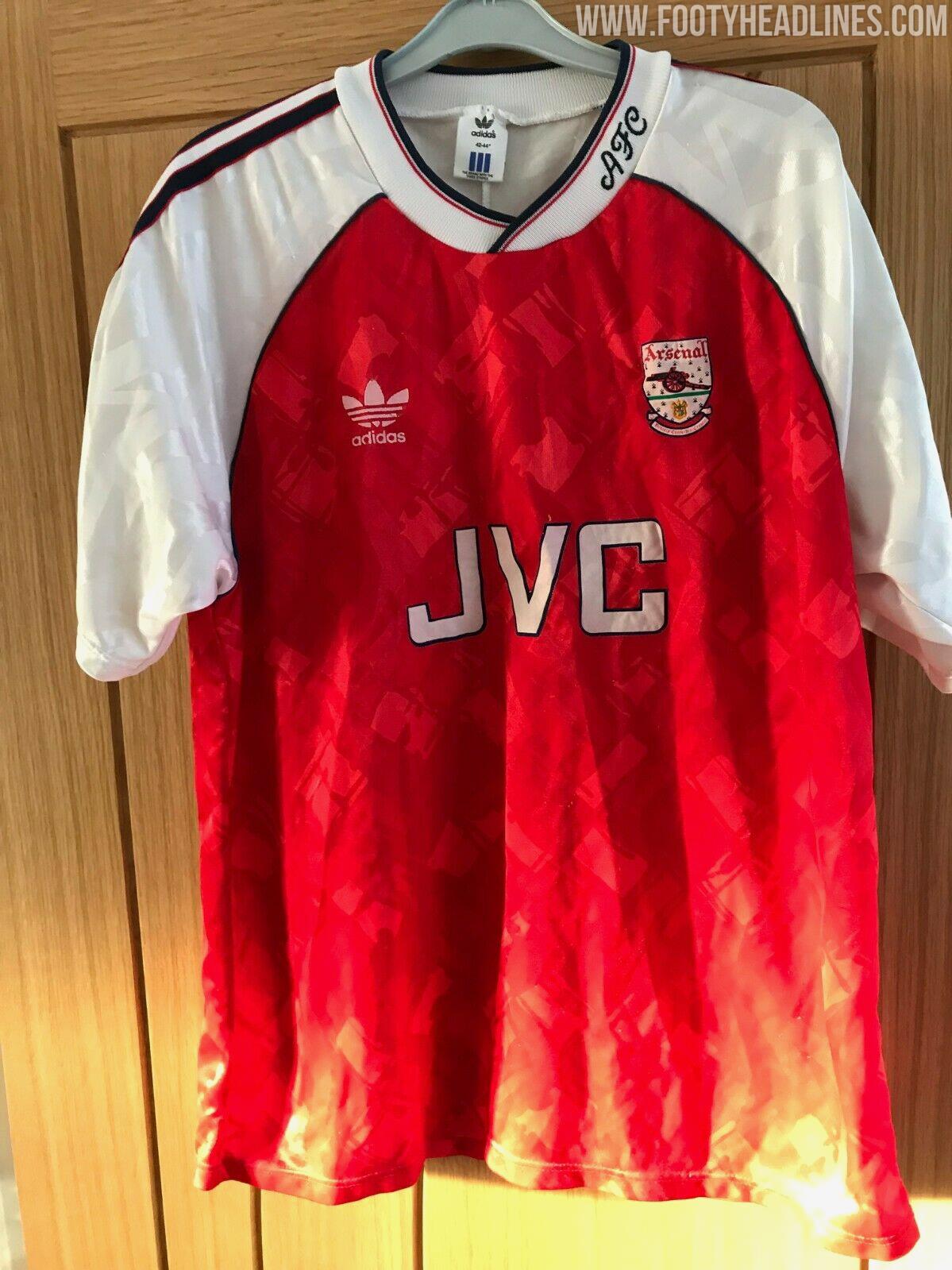 Class | Adidas Arsenal 19-20 Home Kit Socks Inspired By 1991 Kit ...
