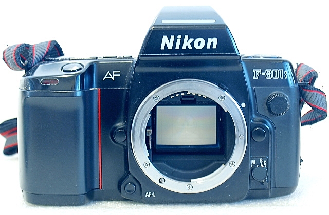 Nikon F-801s 35mm AF SLR Film Camera Review - ImagingPixel