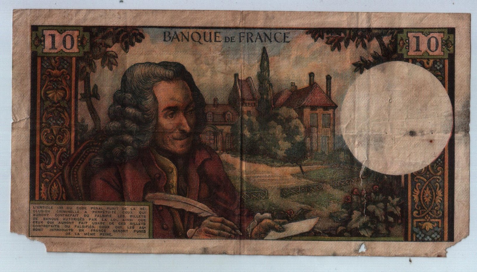 The private collection of banknotes from around the countries in the ...
