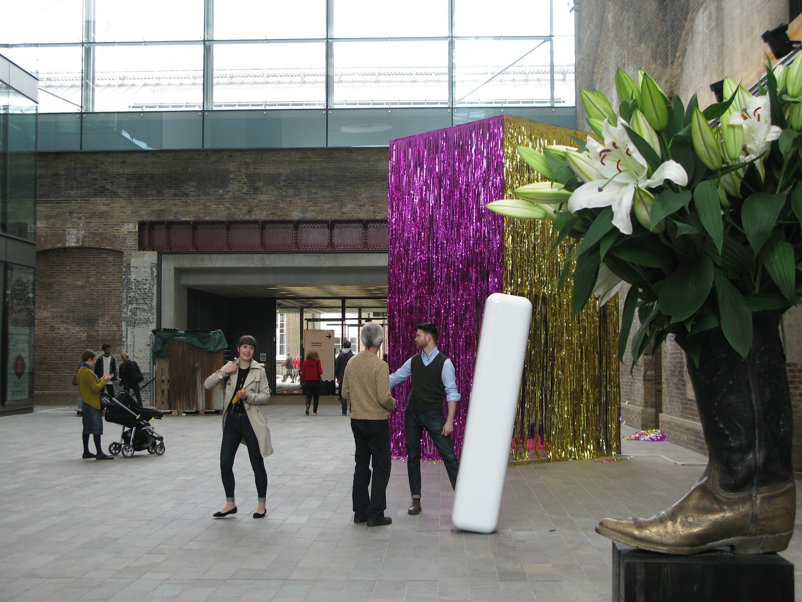 LONDON INTELLIGENCE: Granary Square, The Granary Building, London N1C ...