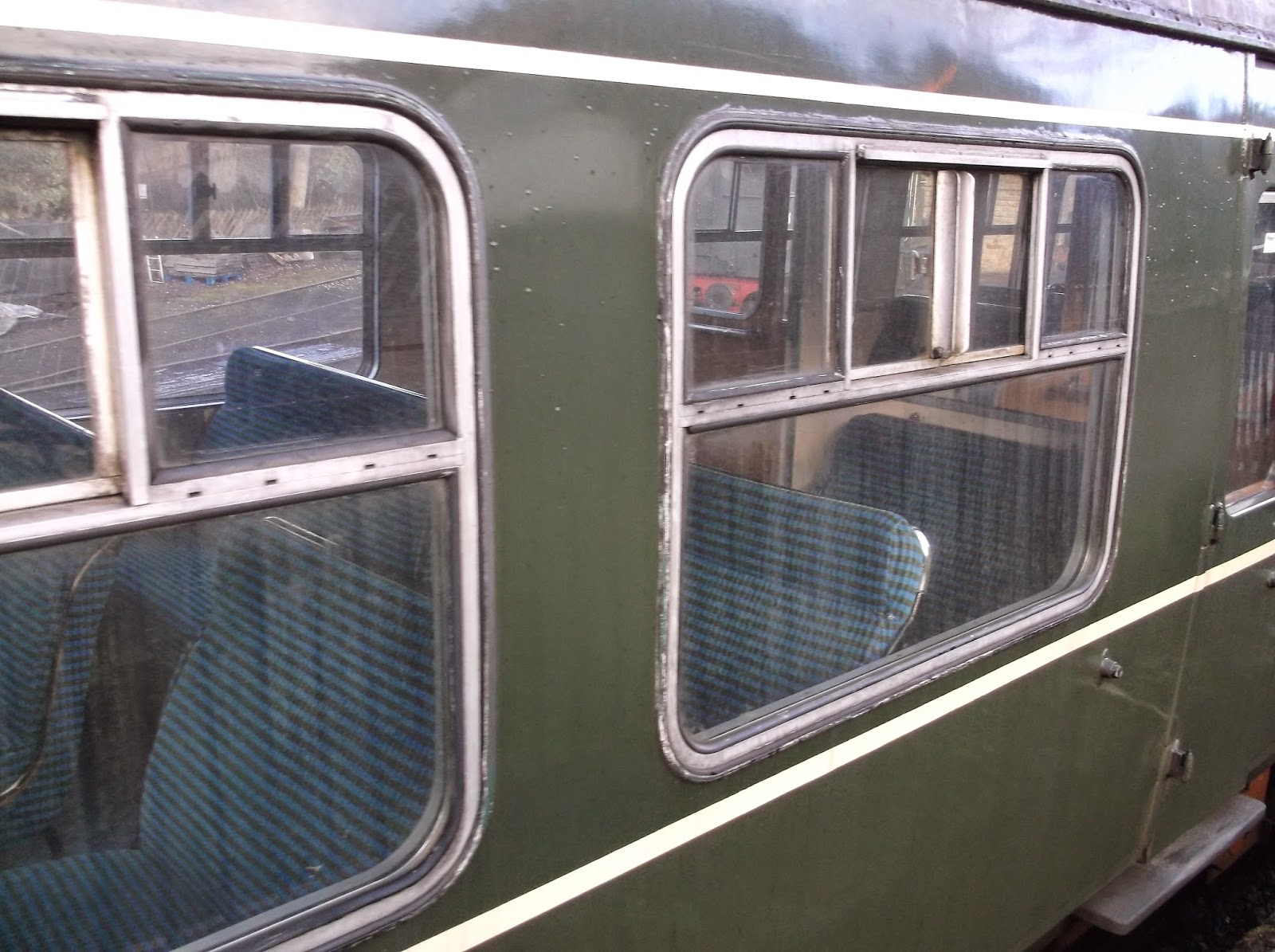 Steam Memories: Diesel Multiple Units, DMU. Love em or hate em
