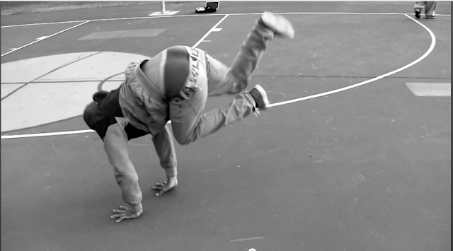 Male Celebrity Saggers (welcome to my eyes): (NEW ENTRY )Julian From ...