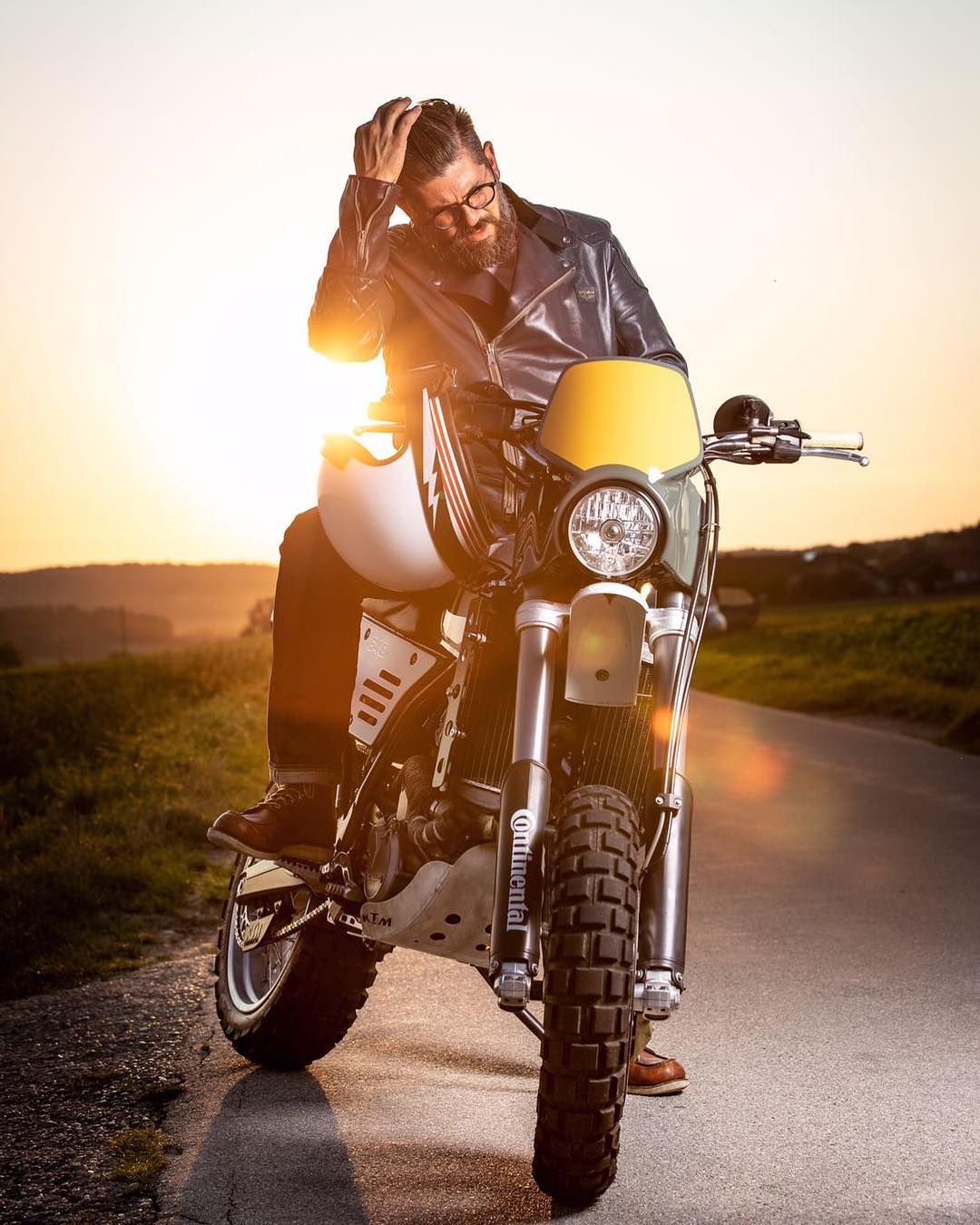 Man & the Machines KTM Scrambler - RocketGarage - Cafe Racer Magazine