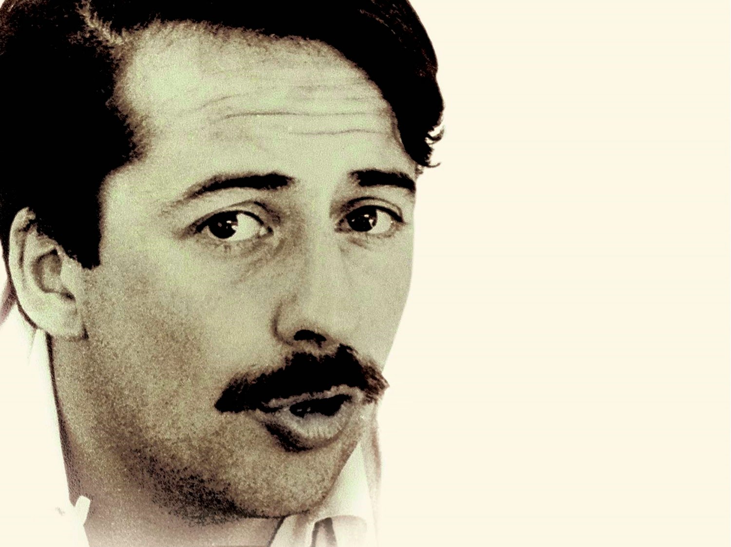 Araucaria: MIGUEL ENRÍQUEZ (1944-1974)