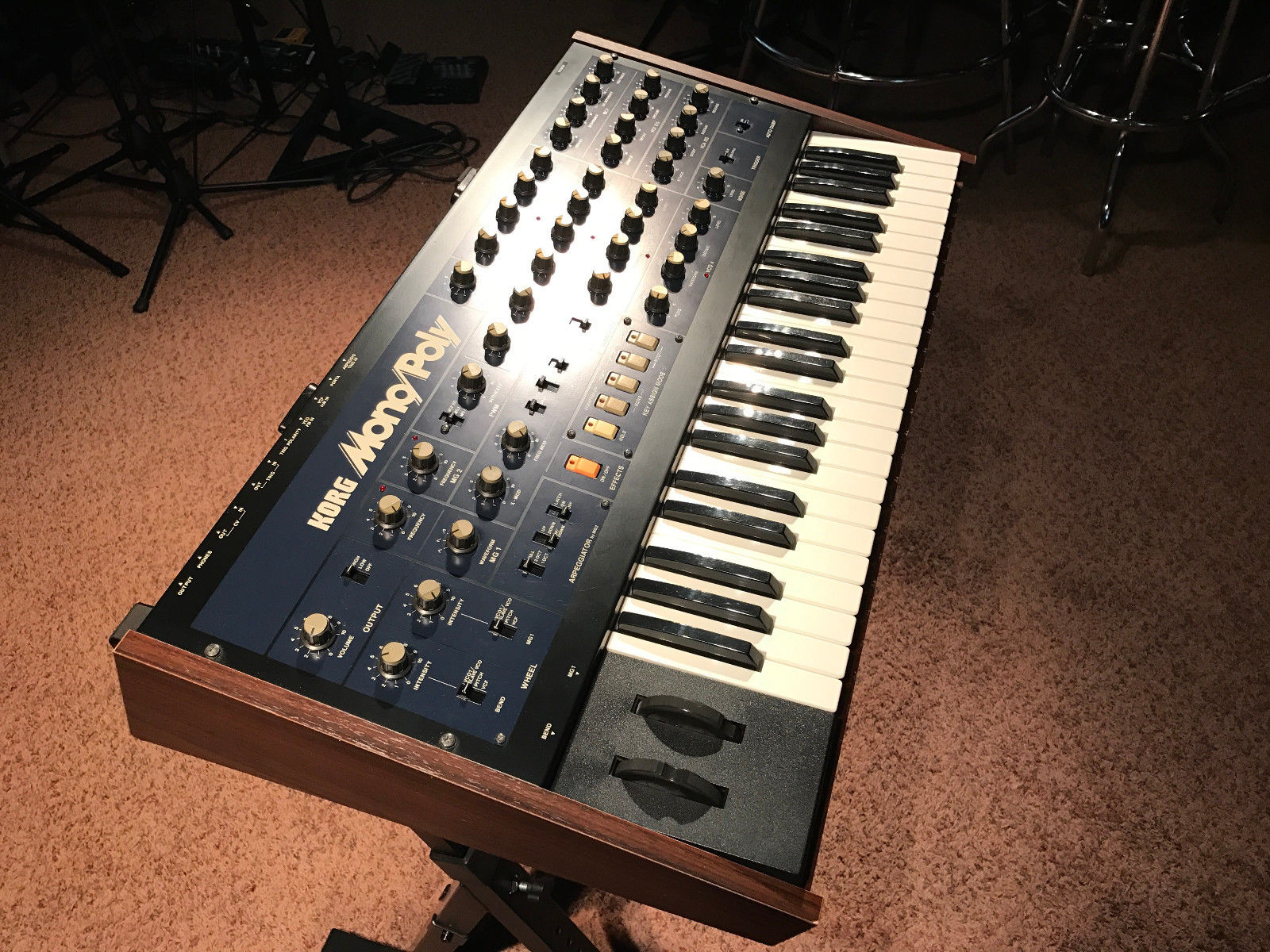 MATRIXSYNTH: KORG Mono/Poly Synthesizer