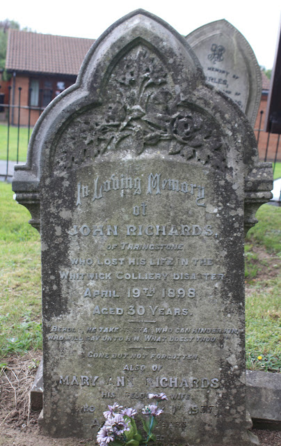 Grave Mistakes: John Richards was 1 of 35 killed in the Whitwick ...