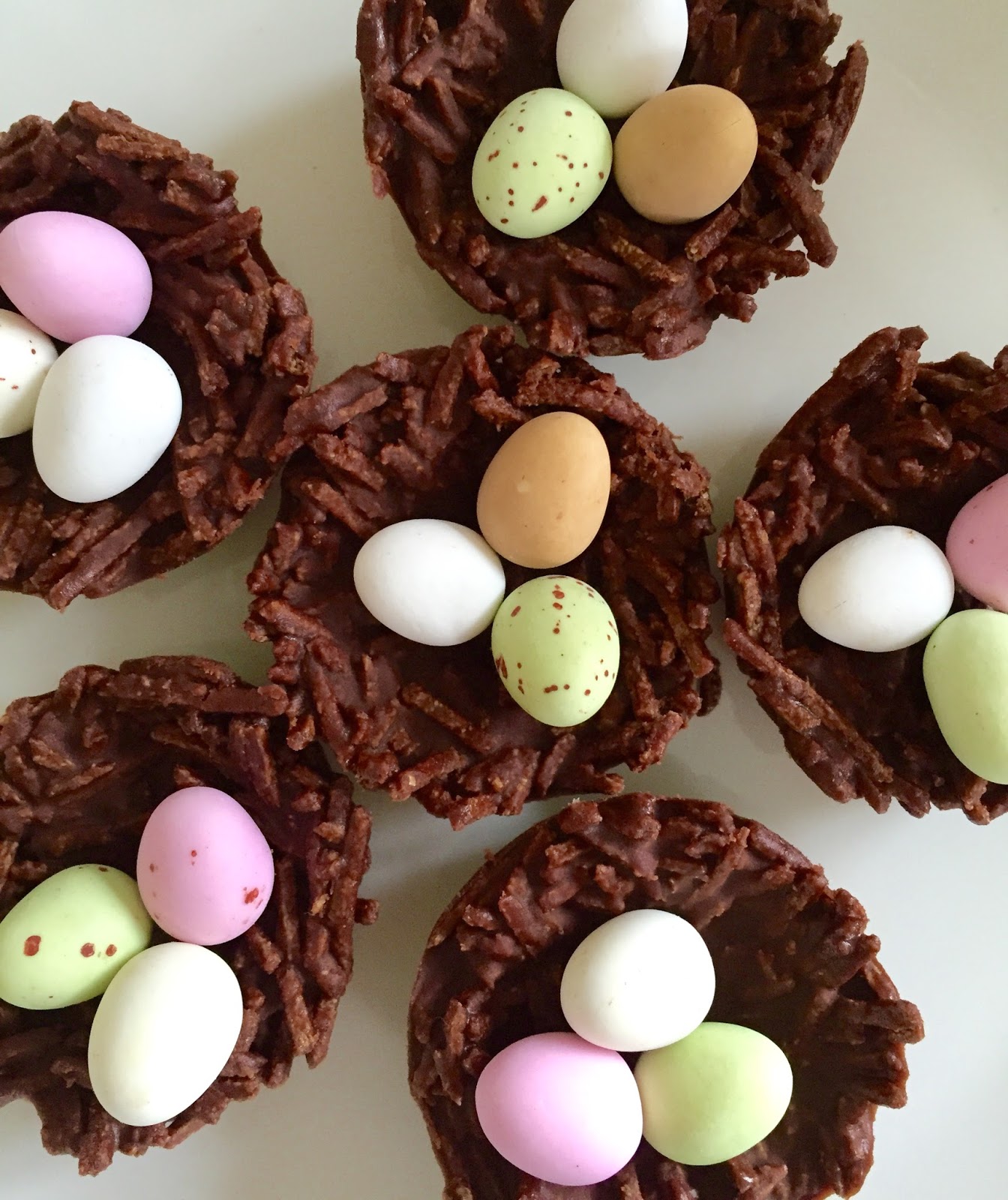 {Recette} Nids de Pâques au chocolat - Initiales GG ...