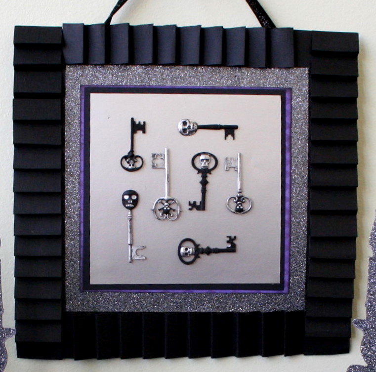 Design What You Love: Skeleton Frame Display