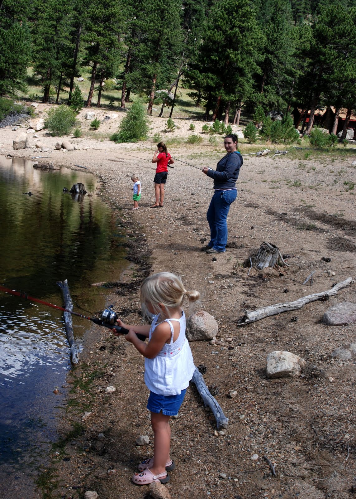 Magnolia and Boothe: Lane Guest Ranch