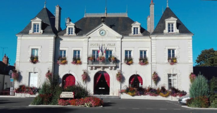 Mémoire Cheverny Cour-Cheverny: L'hôtel de ville de Cour ...