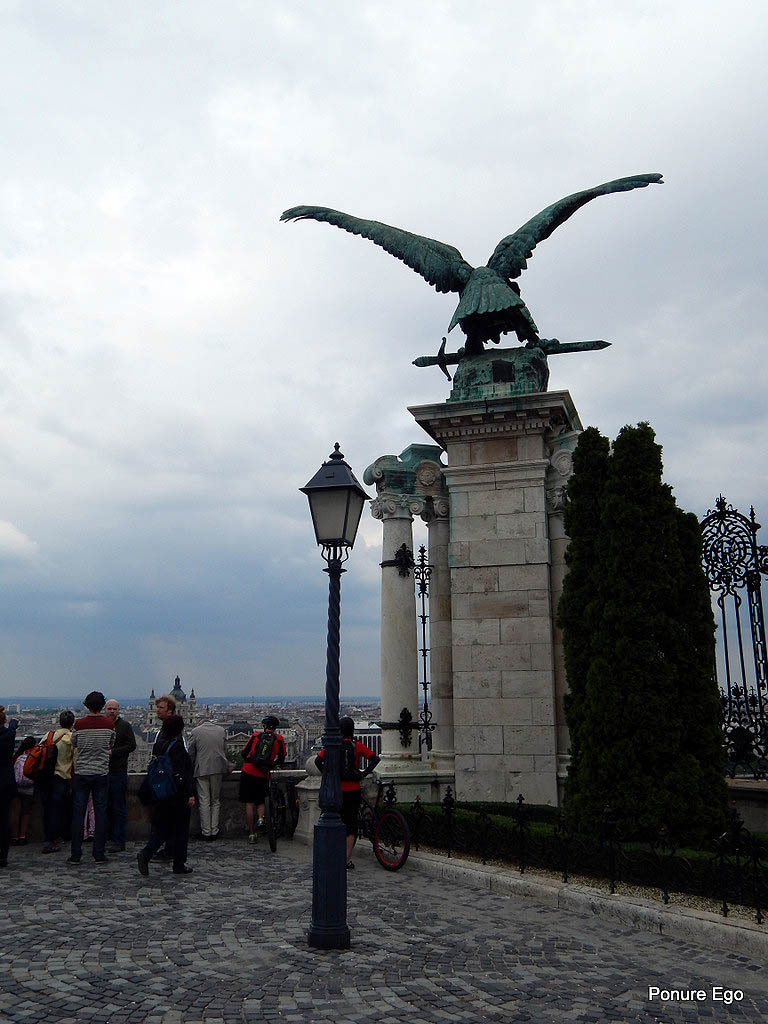 Ponure-ego: Budapeszt v. 3.0 (2013) cz. 2