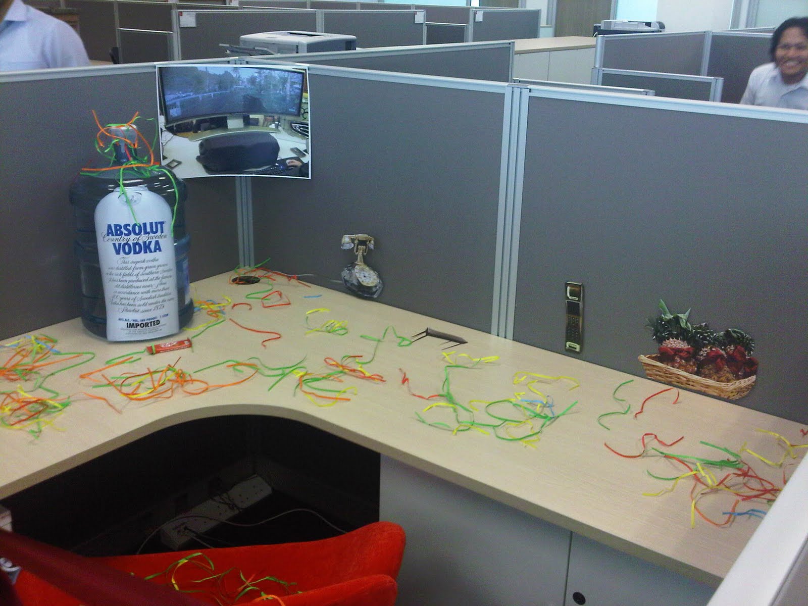 Life is HARD, play soft ...: Busy Friday – Moving to new cubicle, Fire ...