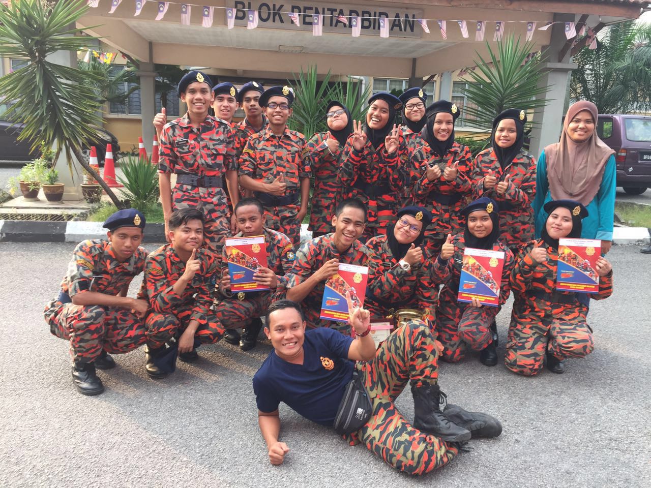 PERTANDINGAN KADET BOMBA DAN PENYELAMAT MALAYSIA NEGERI SELANGOR 2016 ...