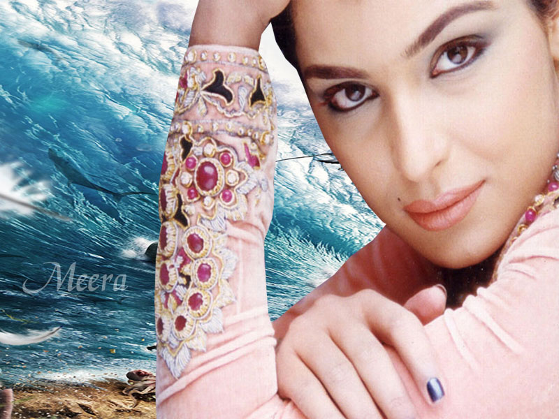 Download Meera Beautiful Wallpapers