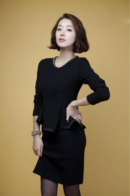 Korean Famous Actress> So Yi-hyun - Celebrities Girl