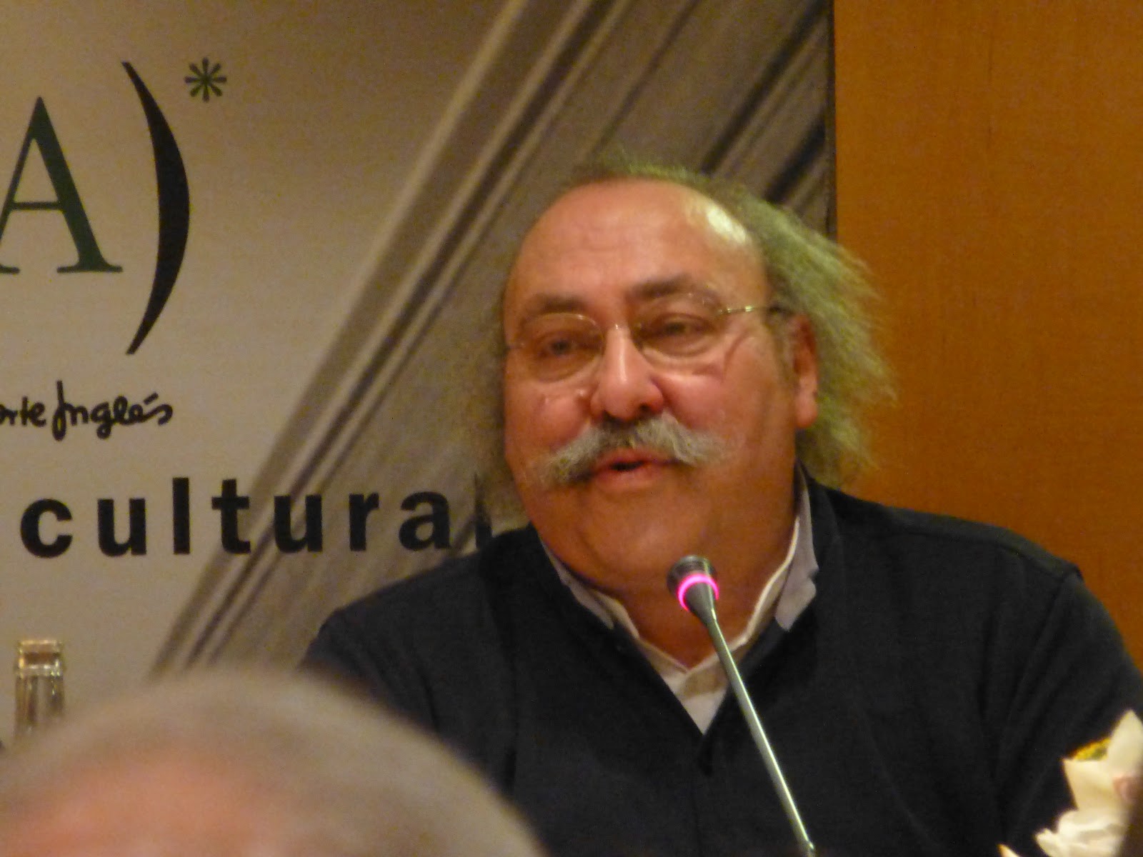 psicoarte: "Poesia"-40 anos = José Fanha