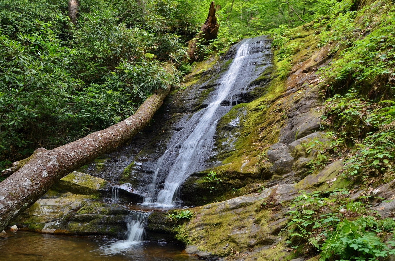 Waterfall Hero Hikes: Old Fort Waterfalls