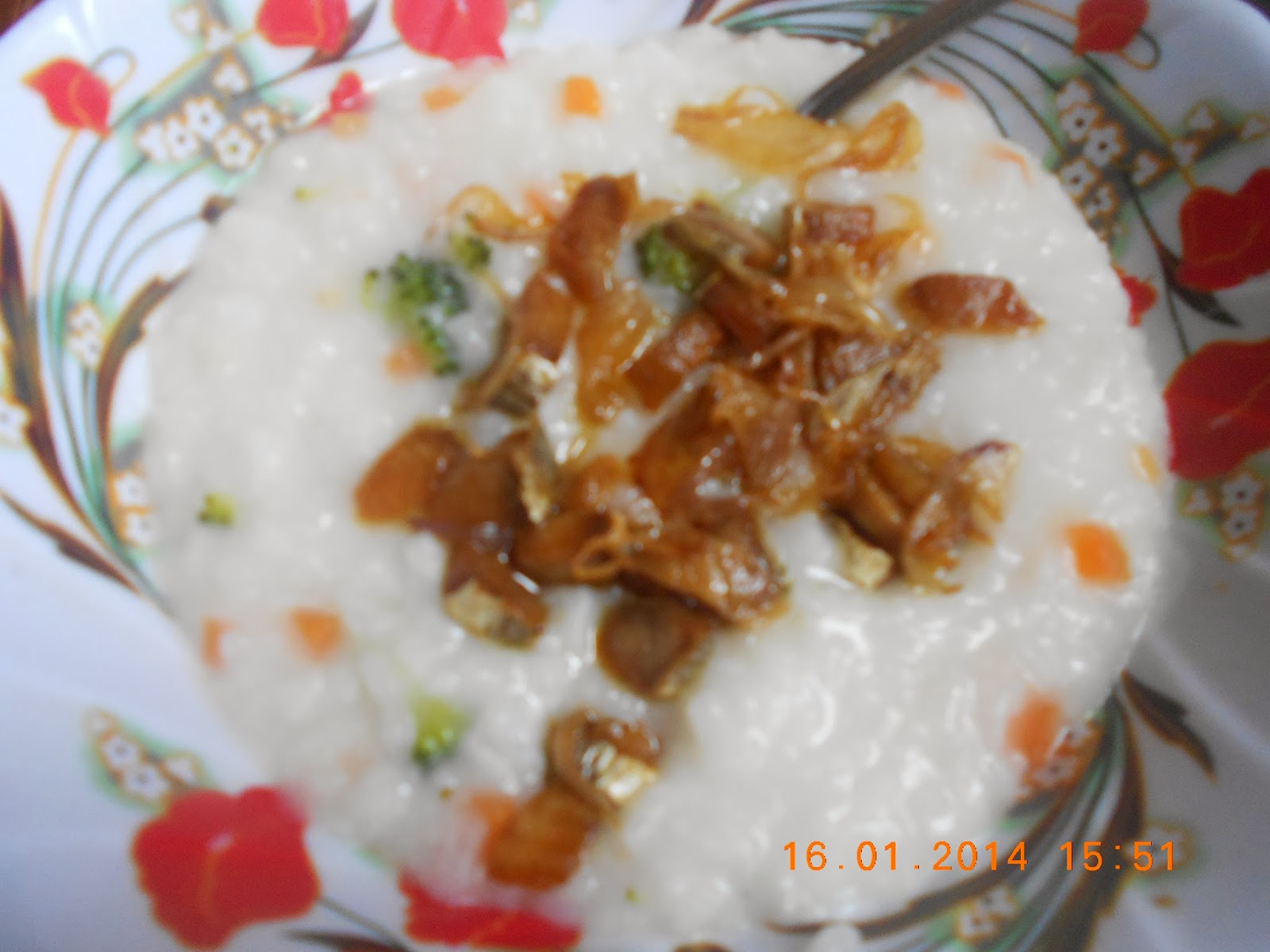 namakucella: MAKANAN ORANG SAKIT.....BUBUR NASI & SUP BARLI NGAN AYAM