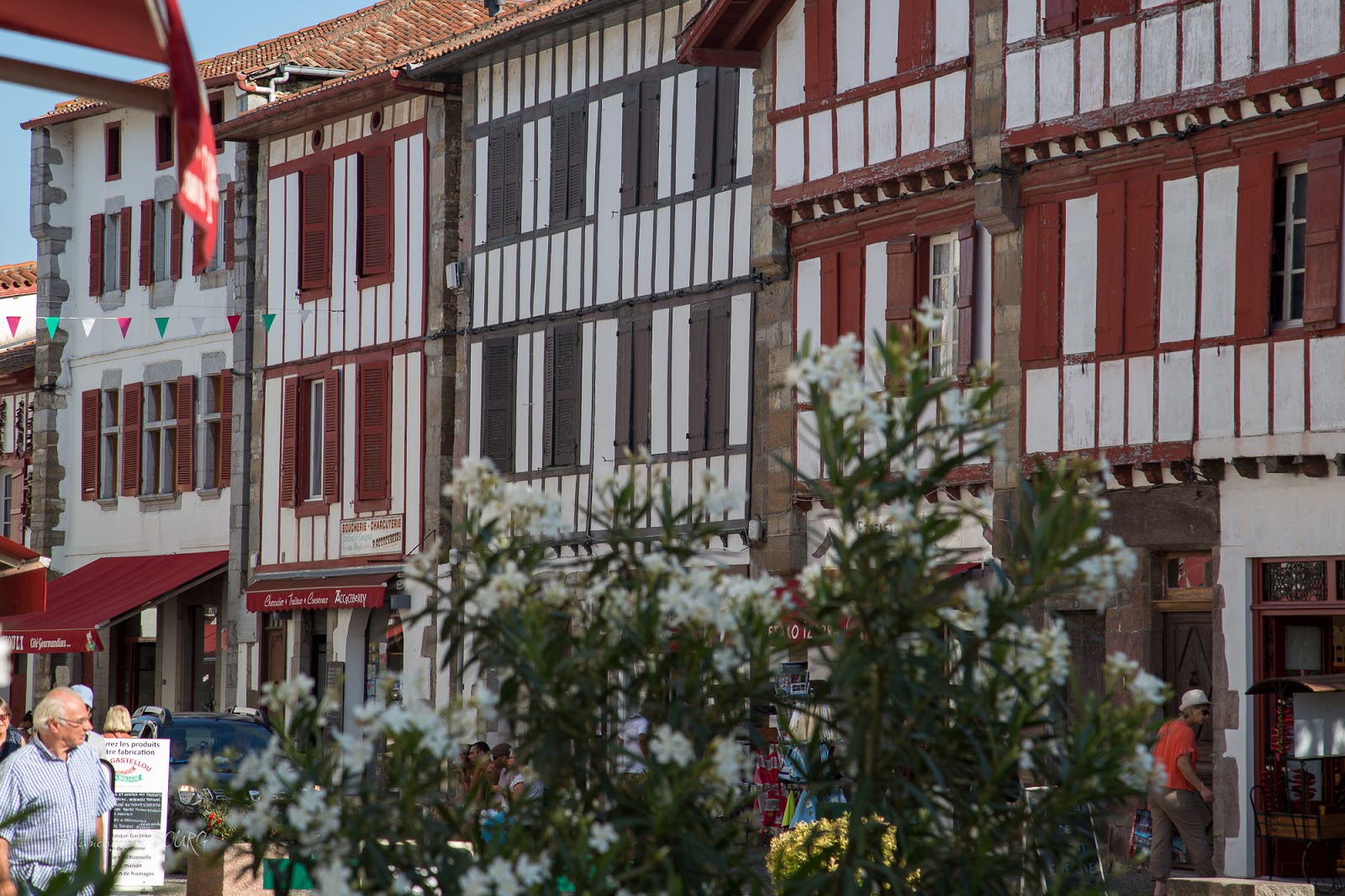 Ballades en France: 2 sept - Pays Basque -Espelette - La Rhune et Ainhoa