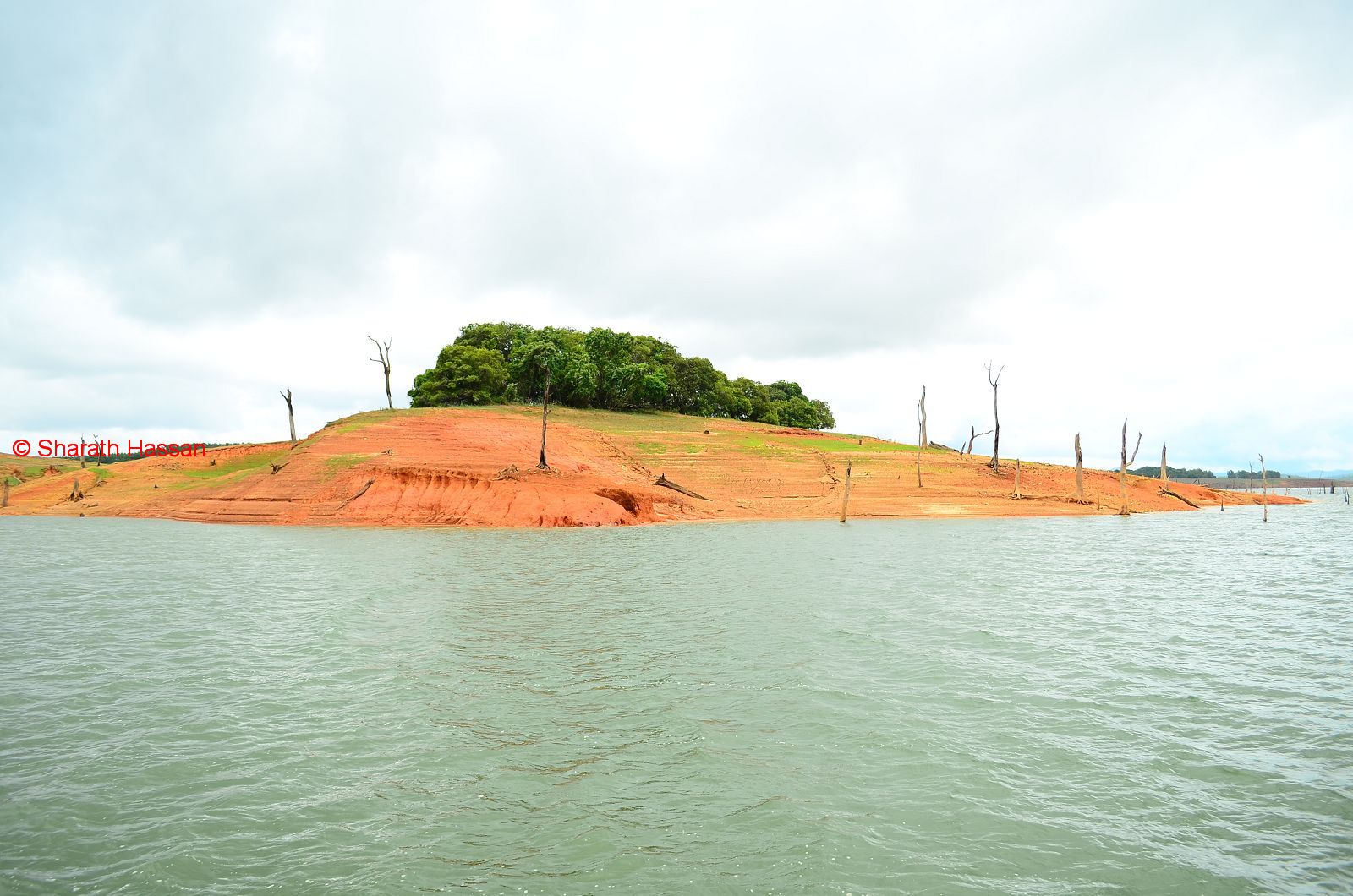 Sharath Hassan A Travelling Photographer: Sigandur back water and ...