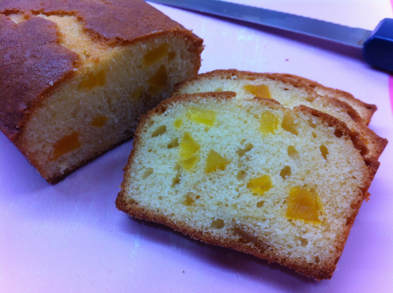 EATING WITH PEBBLES: mango cake