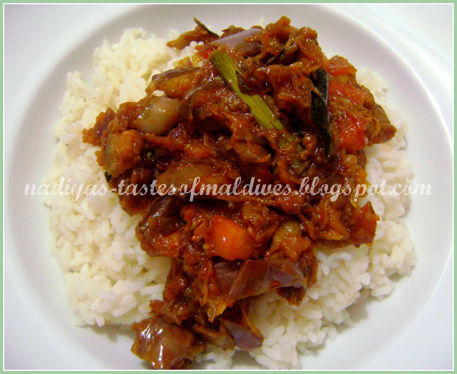 Nadiya's Tastes Of Maldives: Bashi hiki Riha (Eggplant dry Curry)