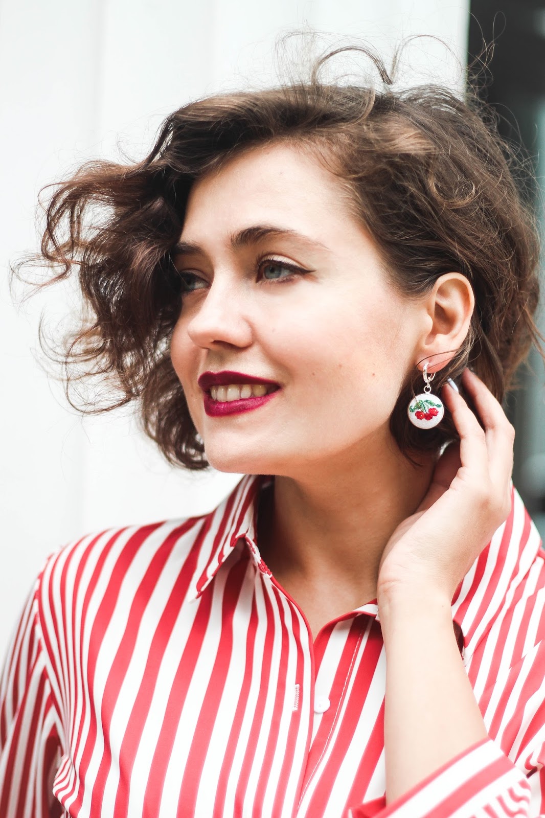 CasaKaterina Red Stripes casakaterina-red-stripes