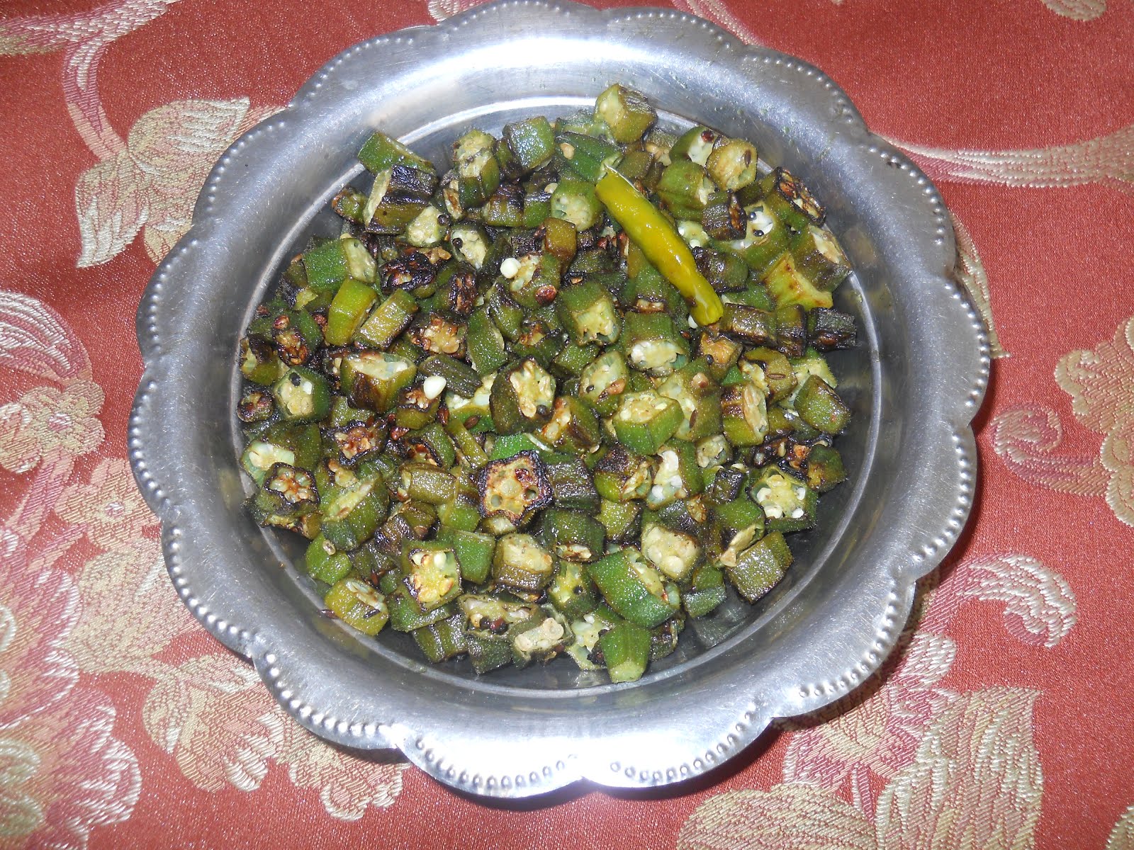 Brinda's Palakkad Vegetarian Cuisine: VENDAKKA (OKRA) FRY