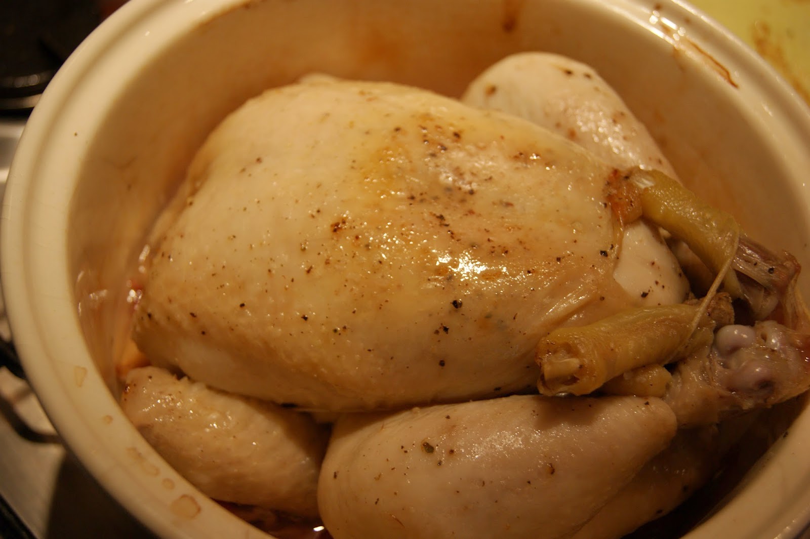 Boozy garlic and sage chicken... - Frills 'n' Spills