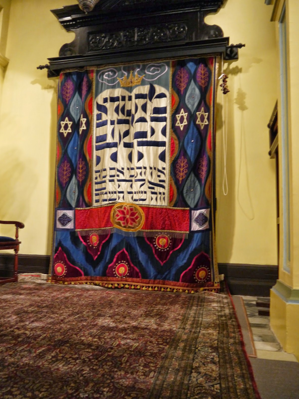 Adrian Yekkes: Picture Post 25 - The Ohel Leah Synagogue and the Jews ...