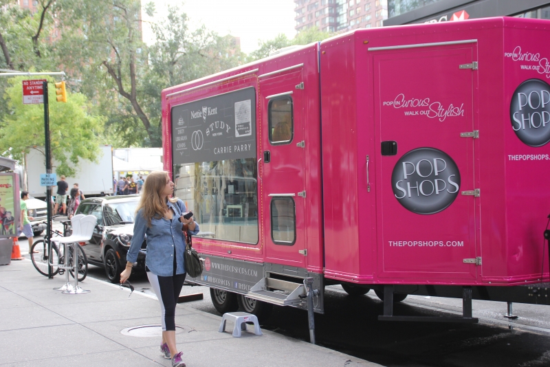 Advertising Trailers: Experiential Marketing Vehicles: Ideal for ...