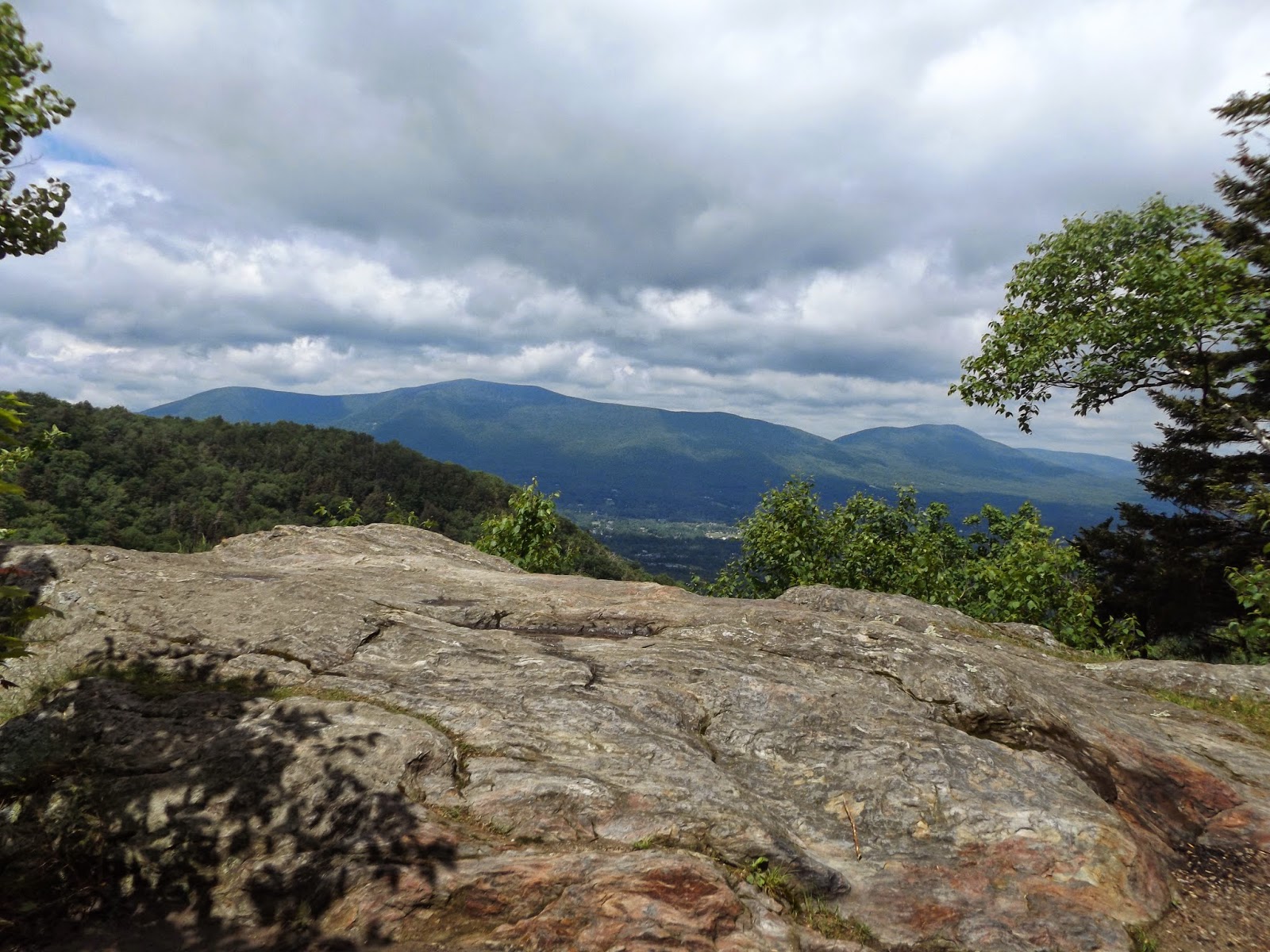 Walking Man 24 7: Prospect Rock(Vermont)