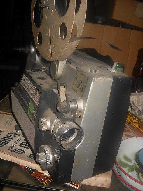 Putri Antiques: FUJICASCOPE FILM PROJECTOR FROM THE 70s.