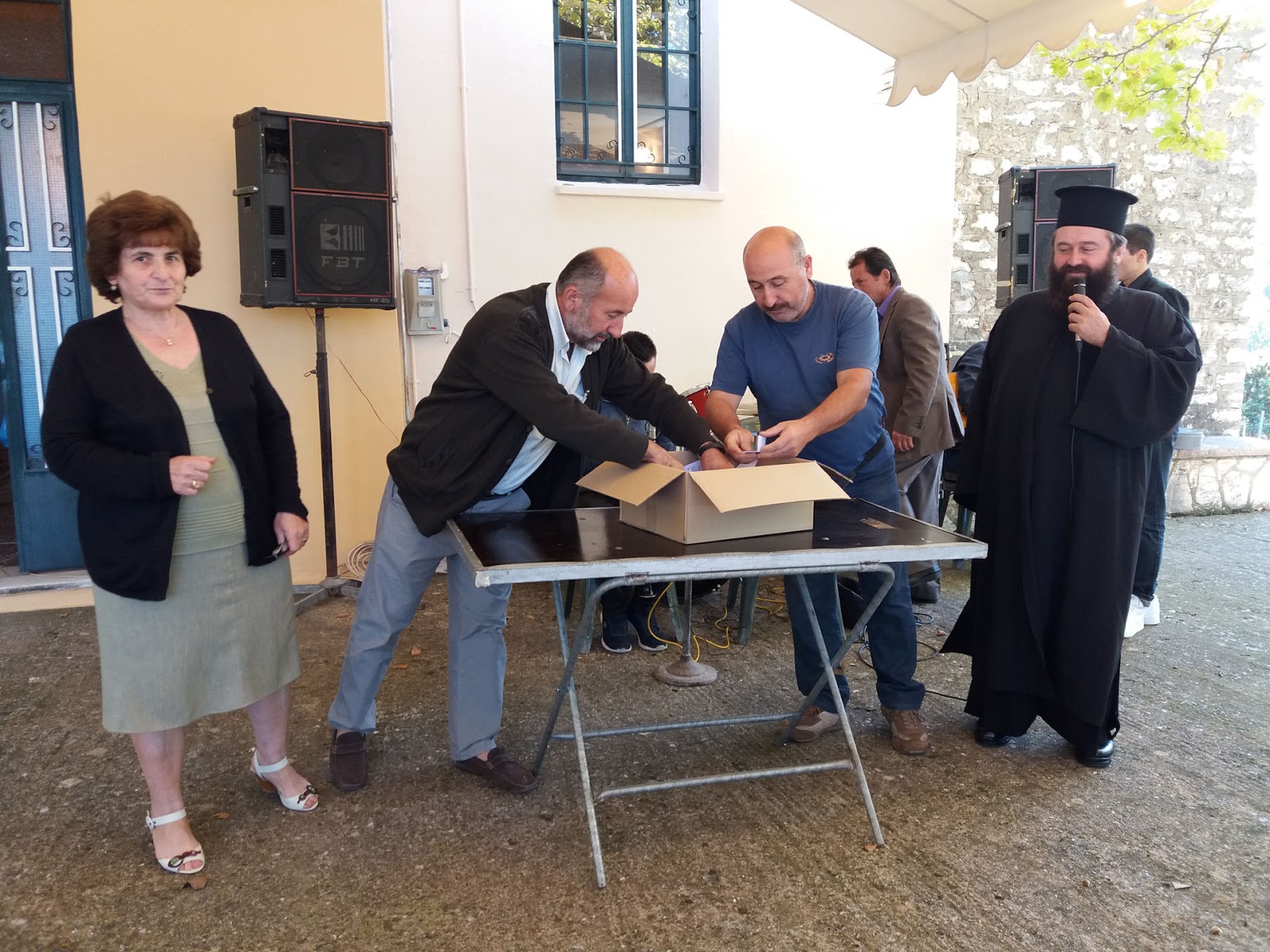 Άγιος Νεκτάριος Κρέντης. Άγραφα | Ευρυτανία | Καρπενήσι: ΜΕ ΛΑΜΠΡΟΤΗΤΑ ...