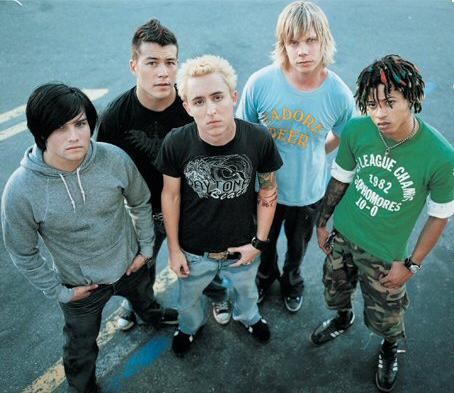stathie: YELLOWCARD