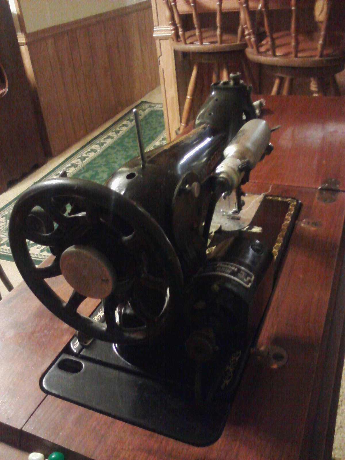 Singer 15 vs. Singer 115 Sewing Machine