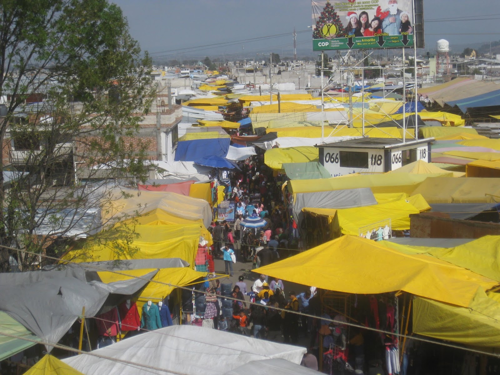 REBENQUE: COMERCIANTES Y AUTORIDADES ACUERDAN QUE TIANGUIS REGRESE A ...