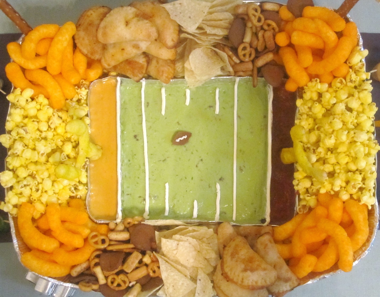 Edible Football Stadium: "Snackadium"! - The Lindsay Ann