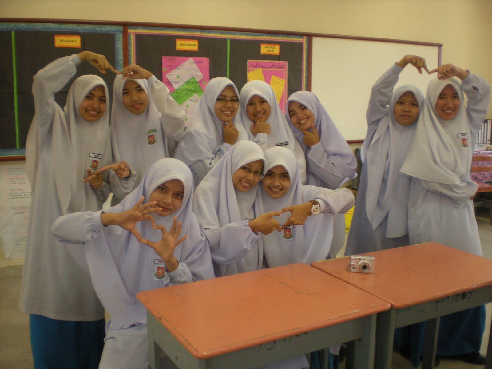 N00rYzEE's SITE: kenali diriku..