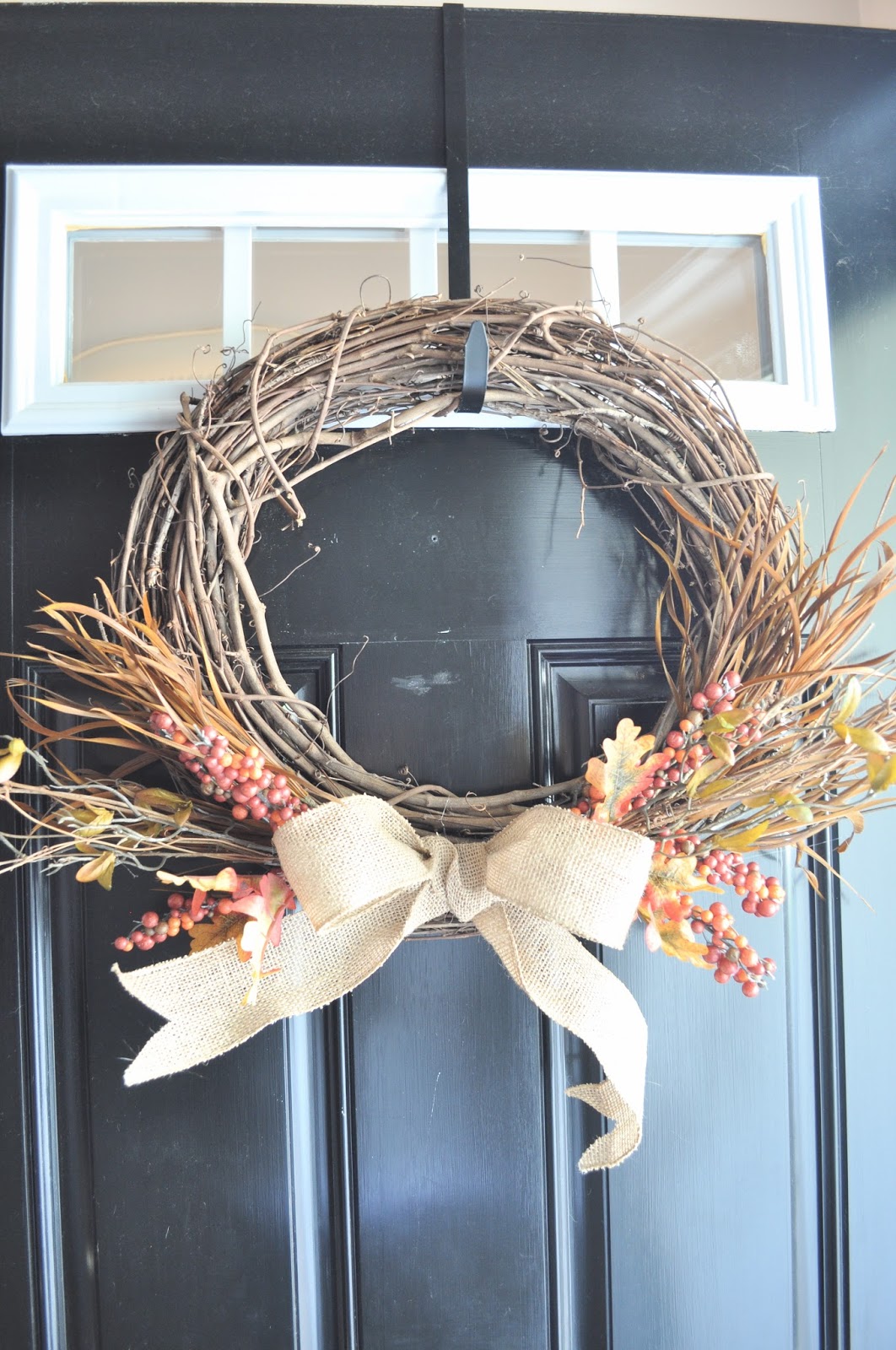 Olive & Gray: Rustic fall wreath {DIY}