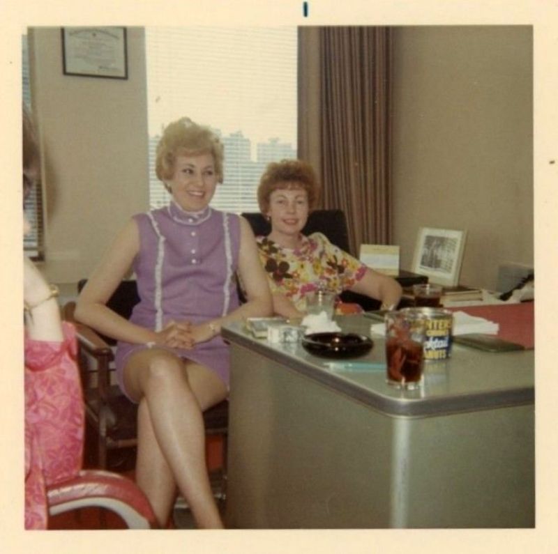 At the Office: 36 Interesting Pics Show How Work Has Changed Since the ...