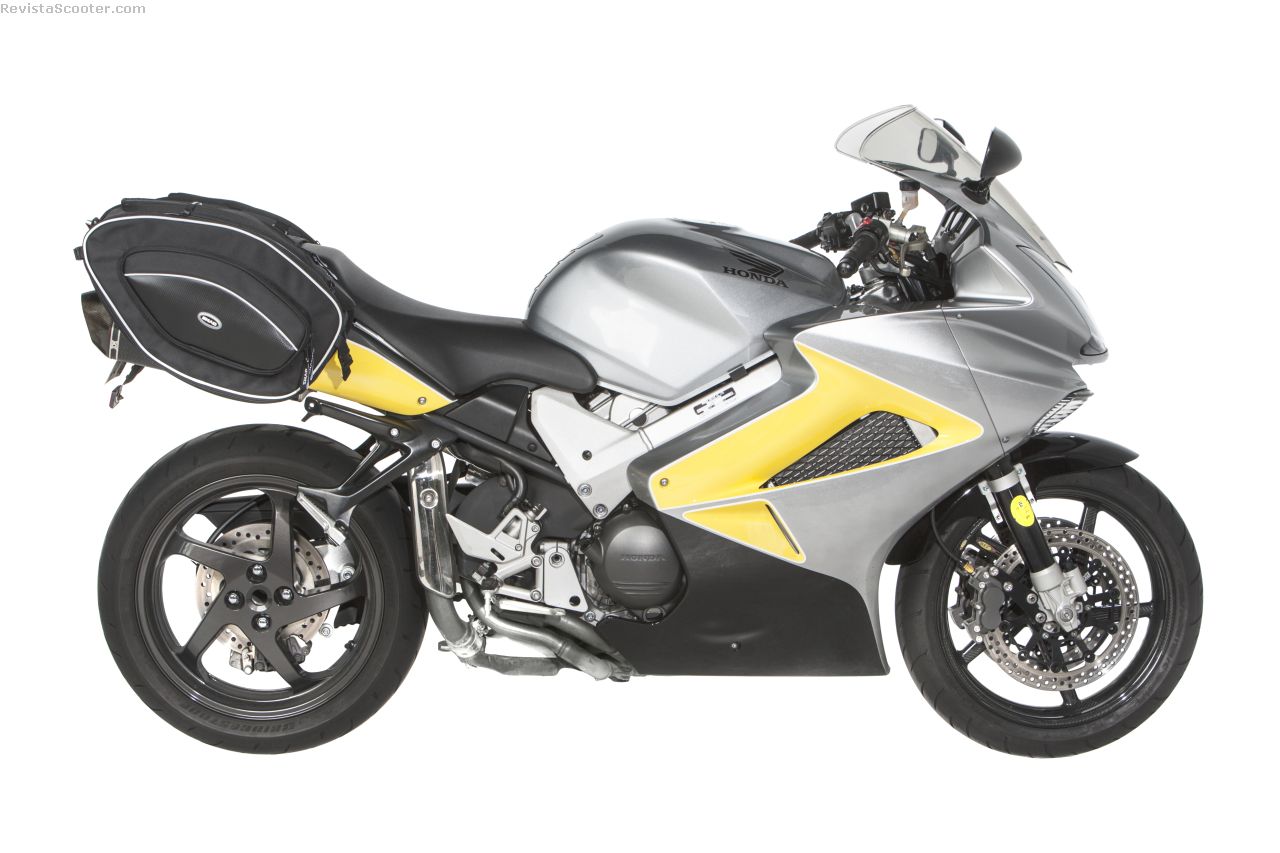 Revista Scooter: Mandelli, elementos para hacerte más fácil viajar en moto