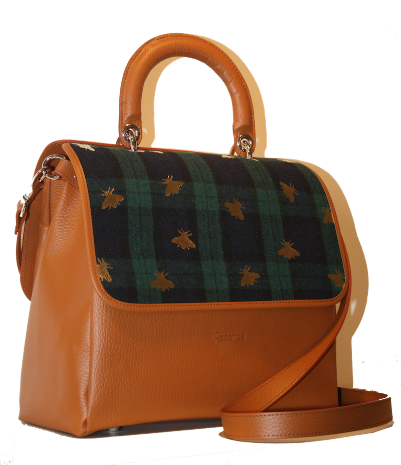 THE FASHIONAMY by Amanda Fashion blogger outfit, lifestyle, beauty ...