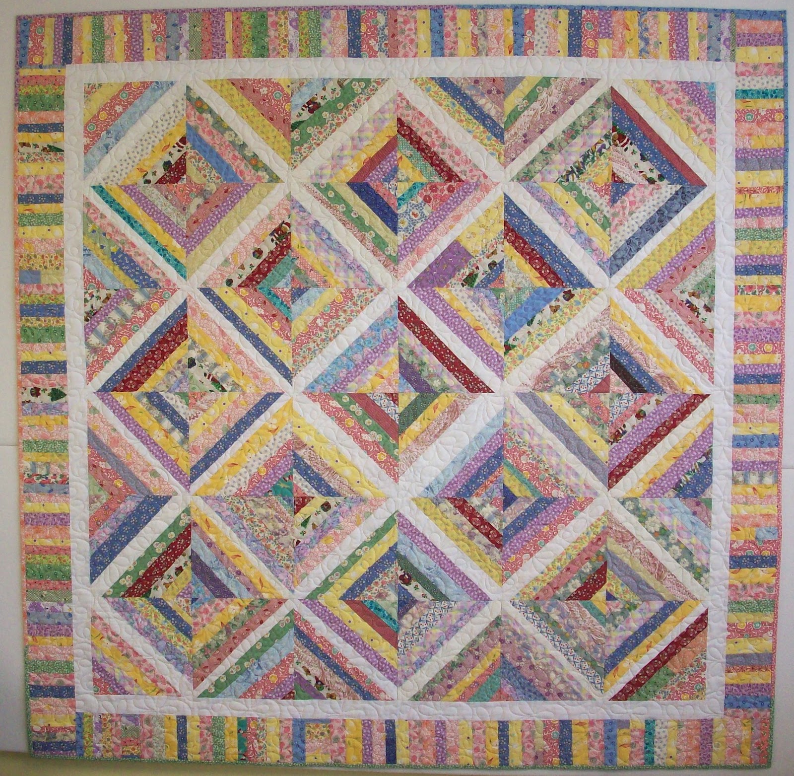 Quilting by Judith: Granny's String Quilt Completed