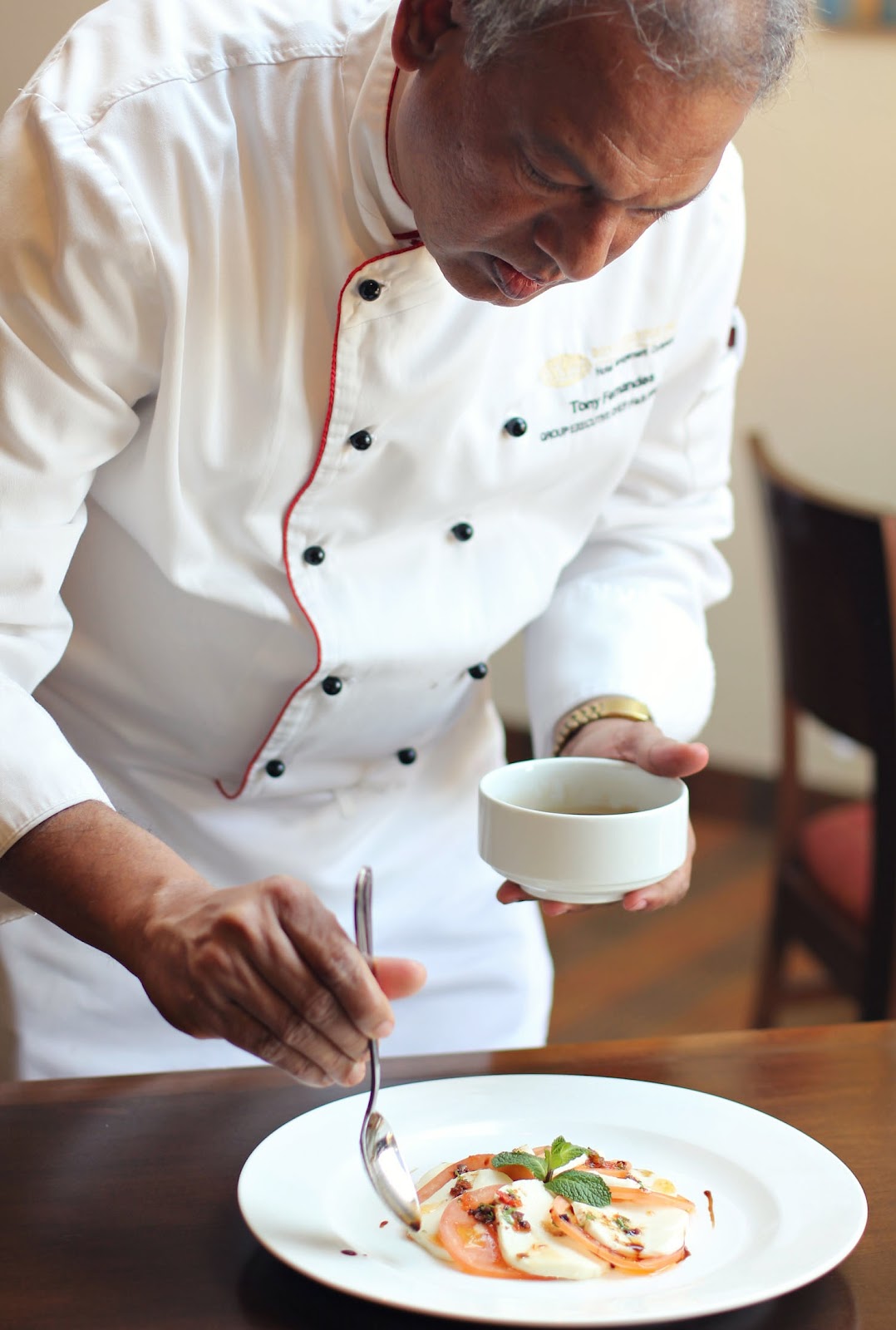 Crowne Plaza Toronto Airport Hotel: Chef Tony Fernandes