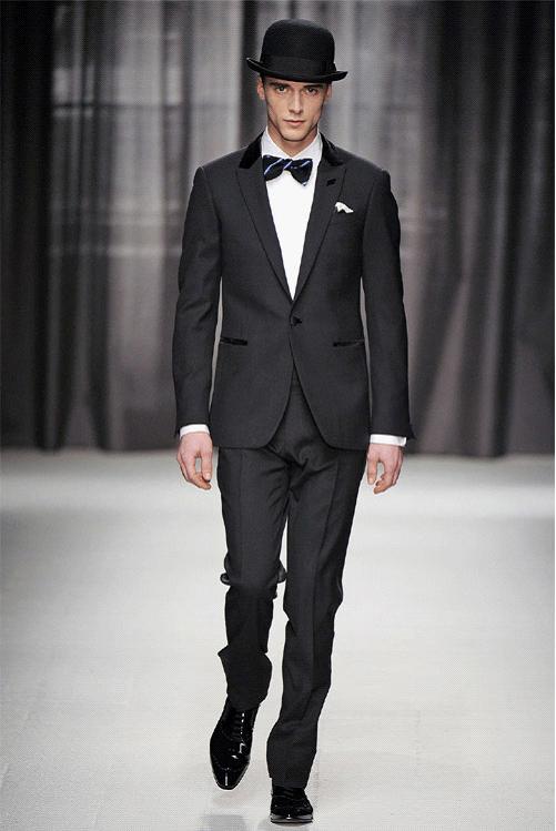 Fashion Men Suits Blog: Fashionable wedding suit for men collocation