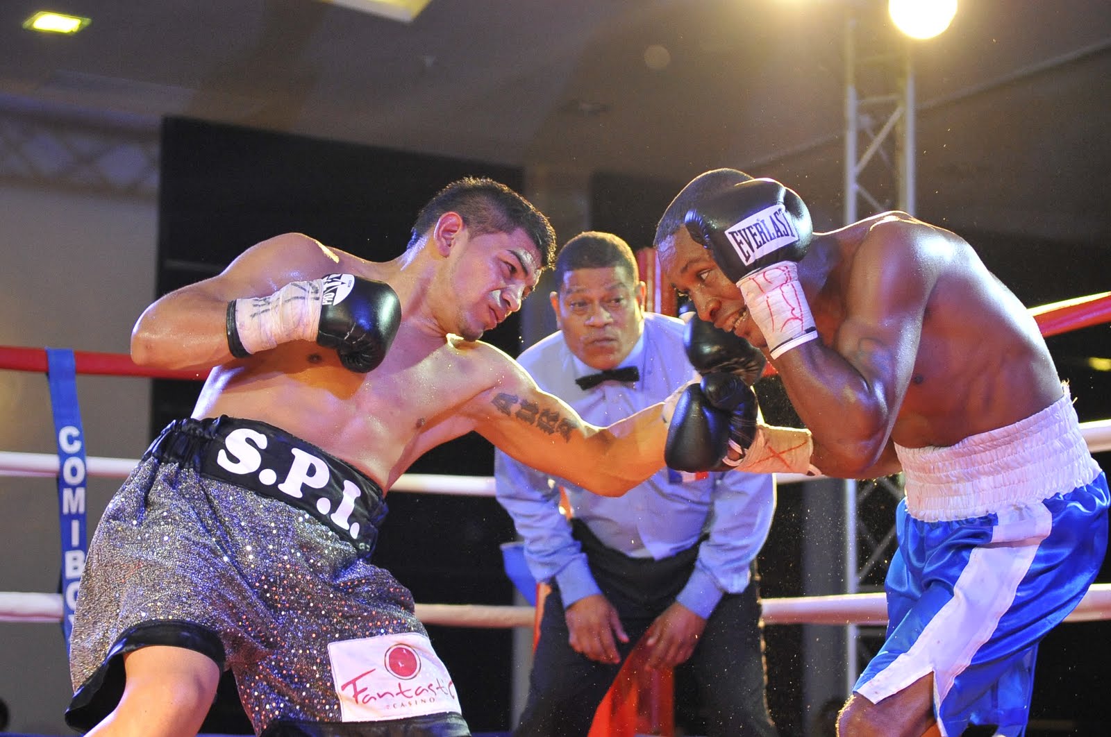 Panama Boxing: 08/01/11